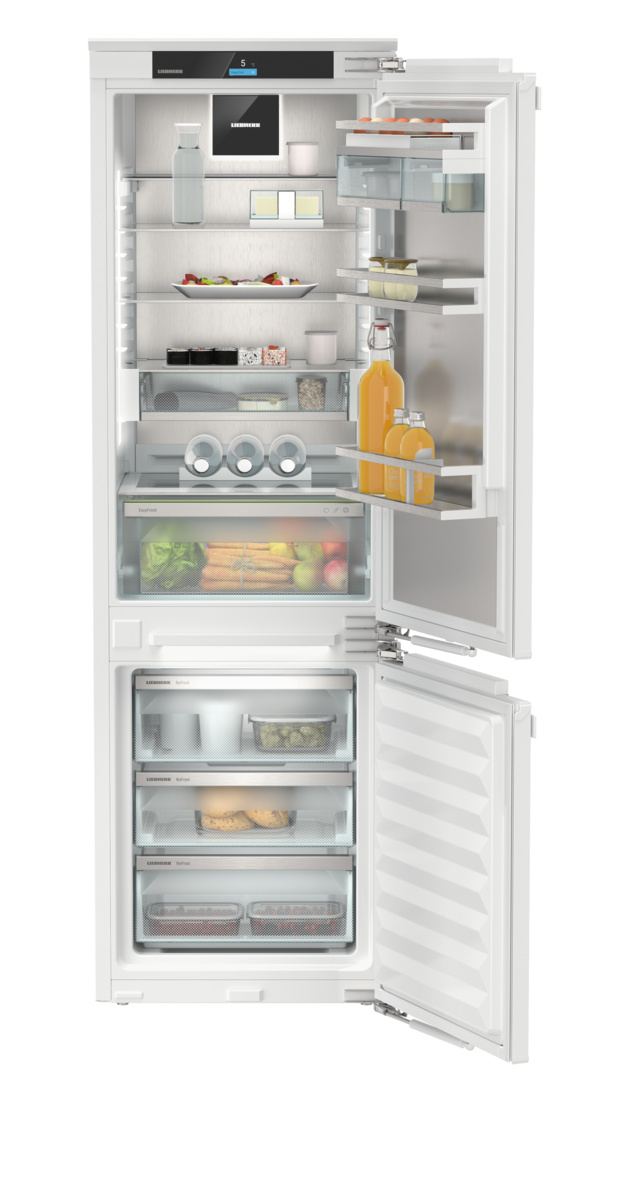 Fully integrated fridge-freezers