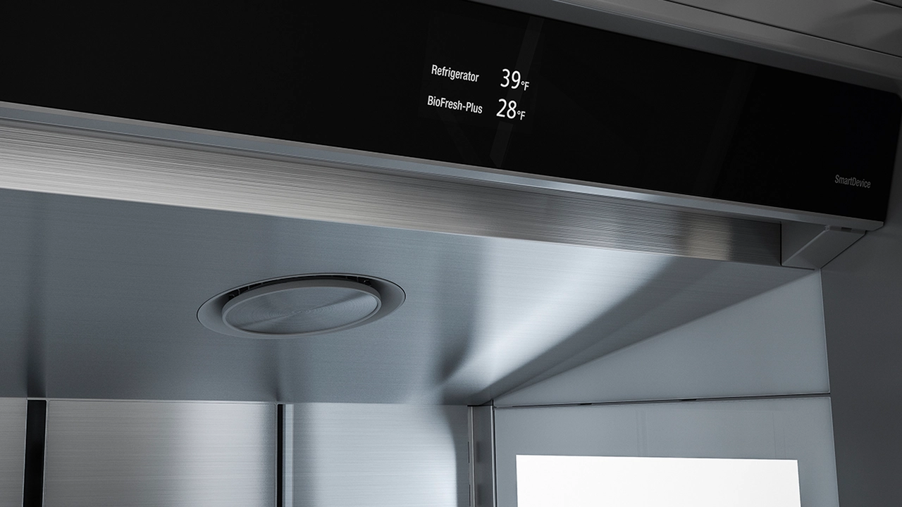 EWT 9175 with left hand hinge Built-in multi-temperature wine fridge ...