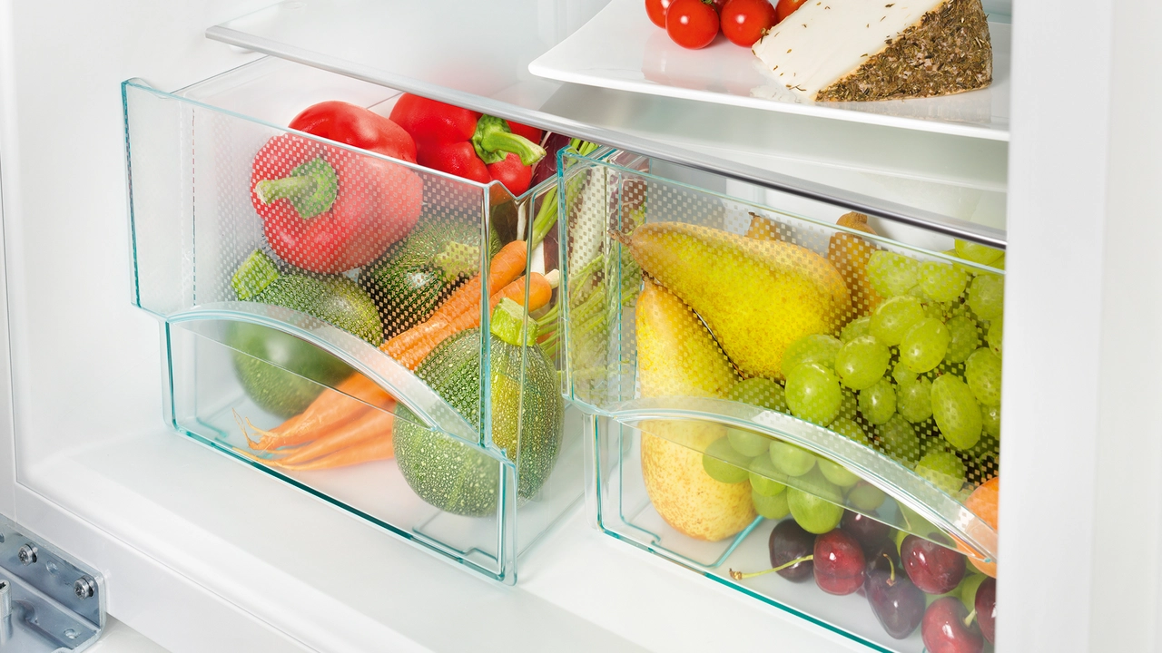 CUele 2831 Automatic refrigerator-freezer with SmartFrost - Liebherr