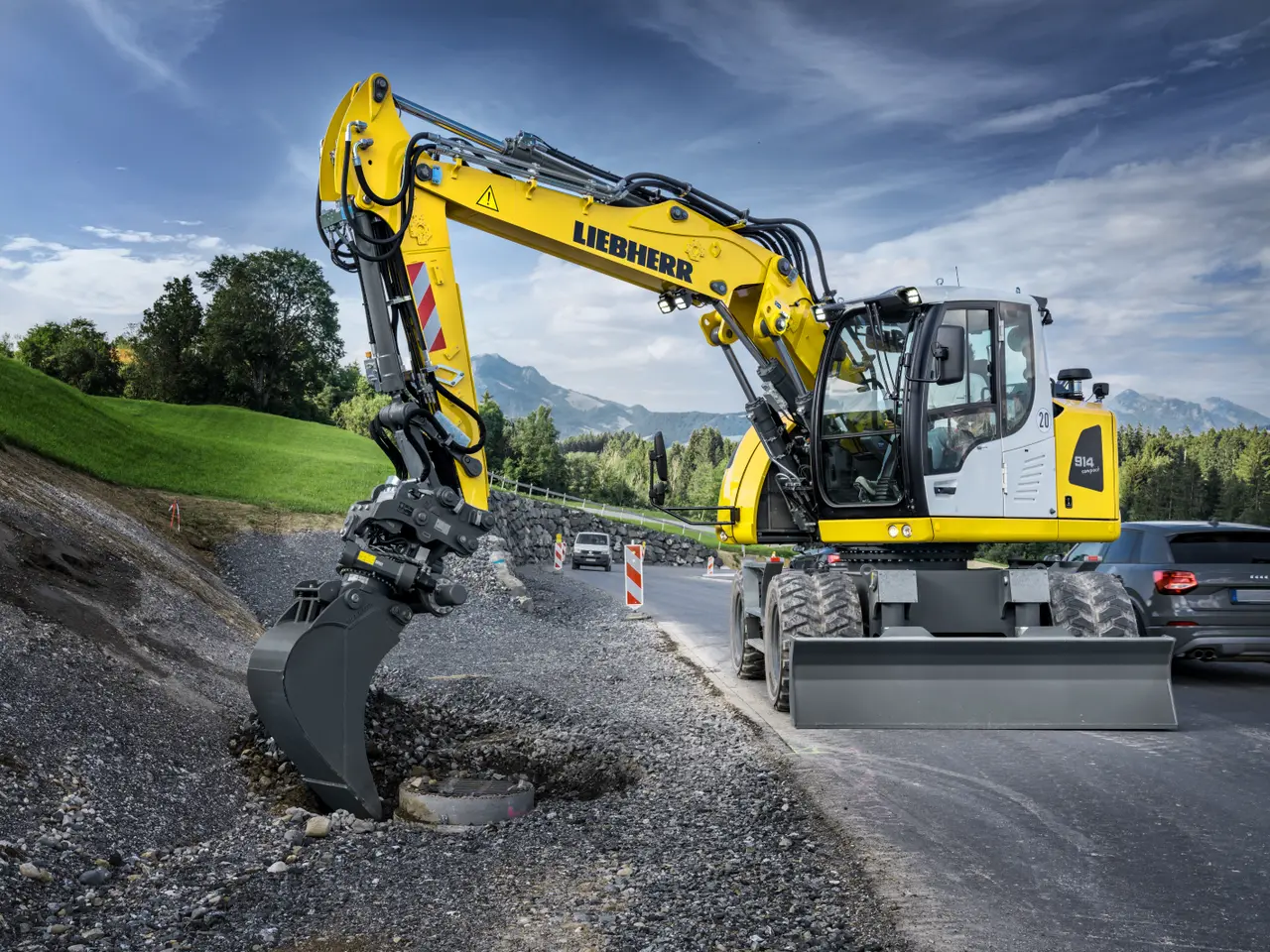A 914 Compact Litronic - Liebherr